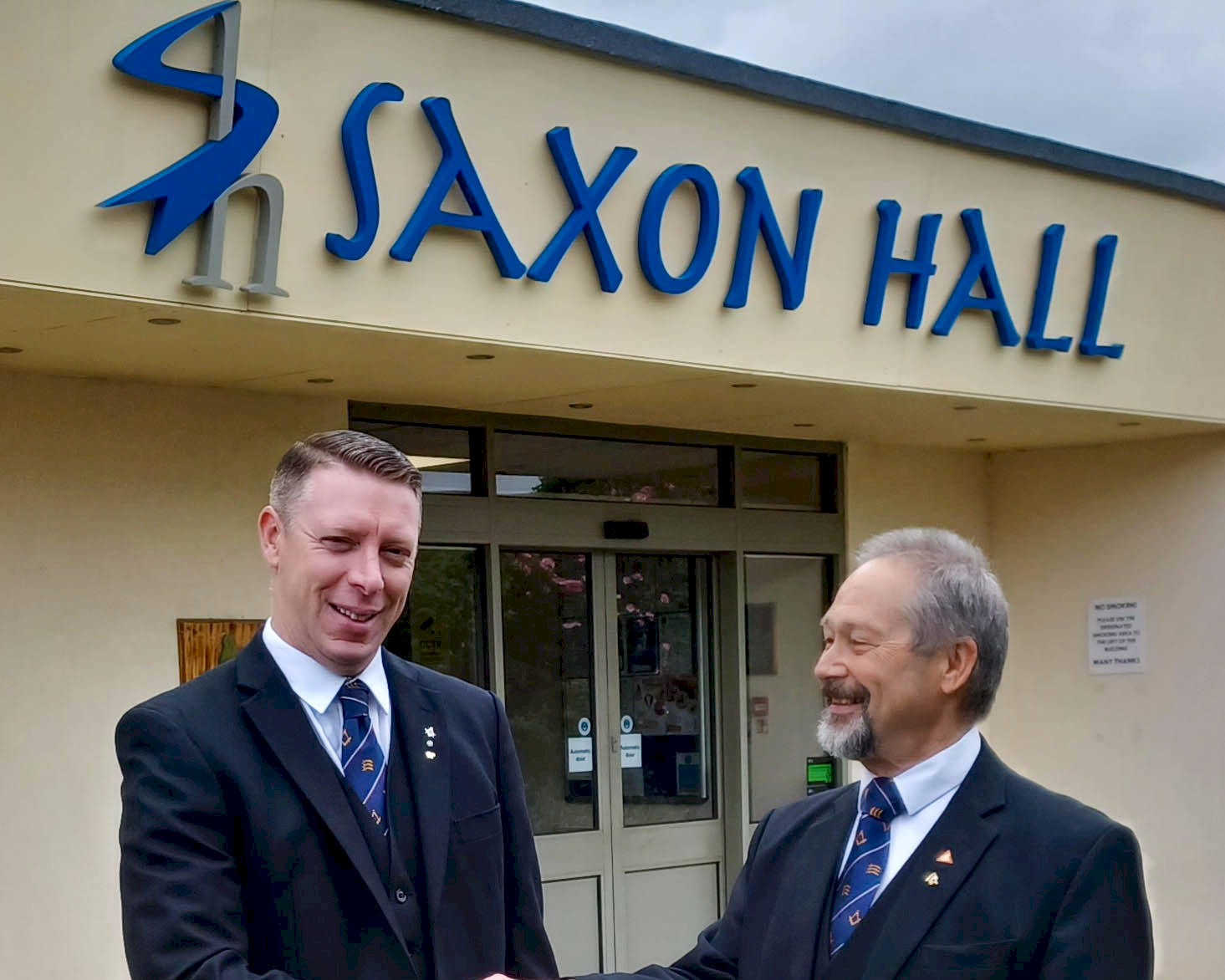 Essex Freemason courageously saves the life of man hit by a train